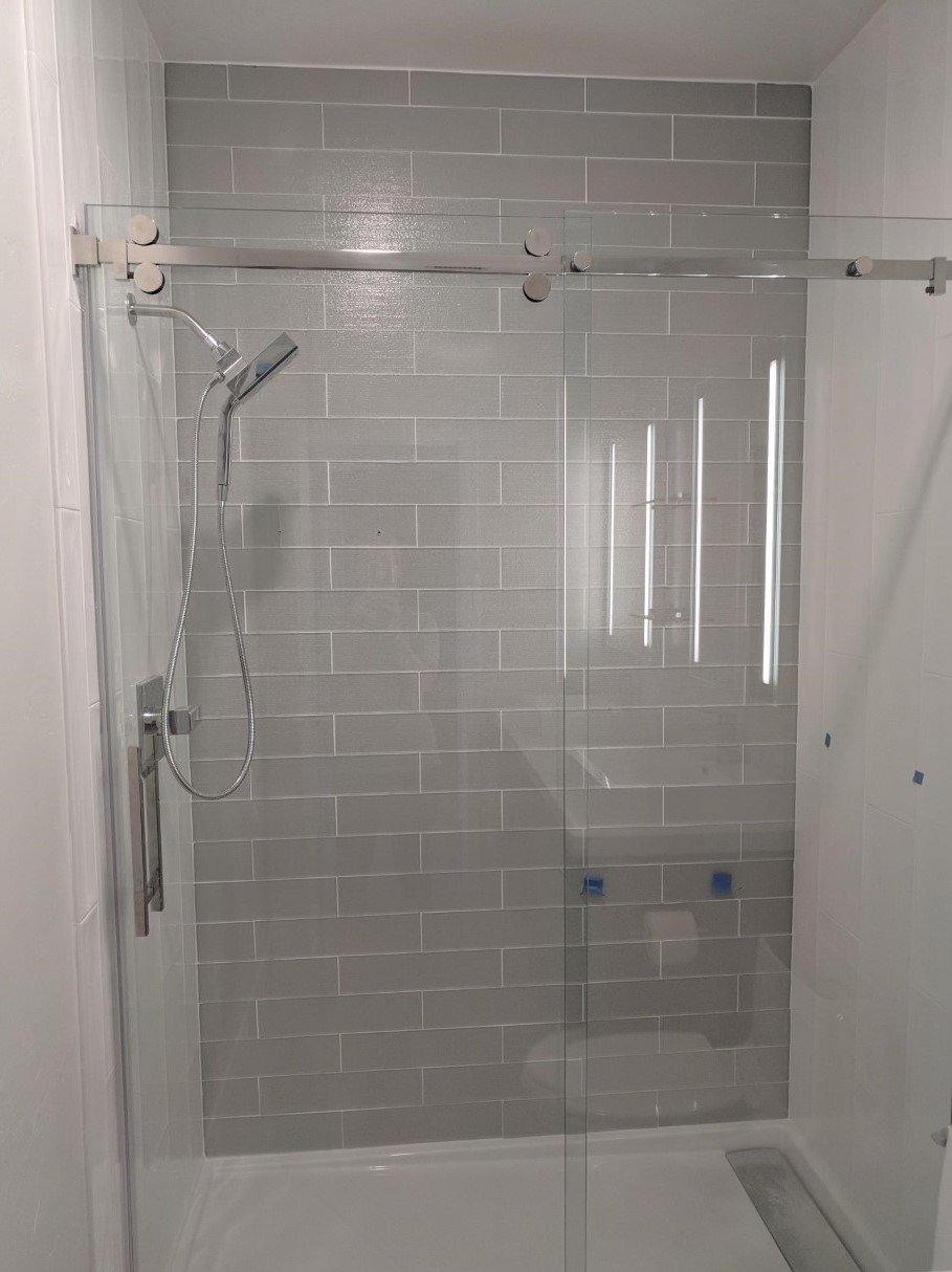 Compass Linen 4" x 16" Subway Tile | Unique Design Solutions